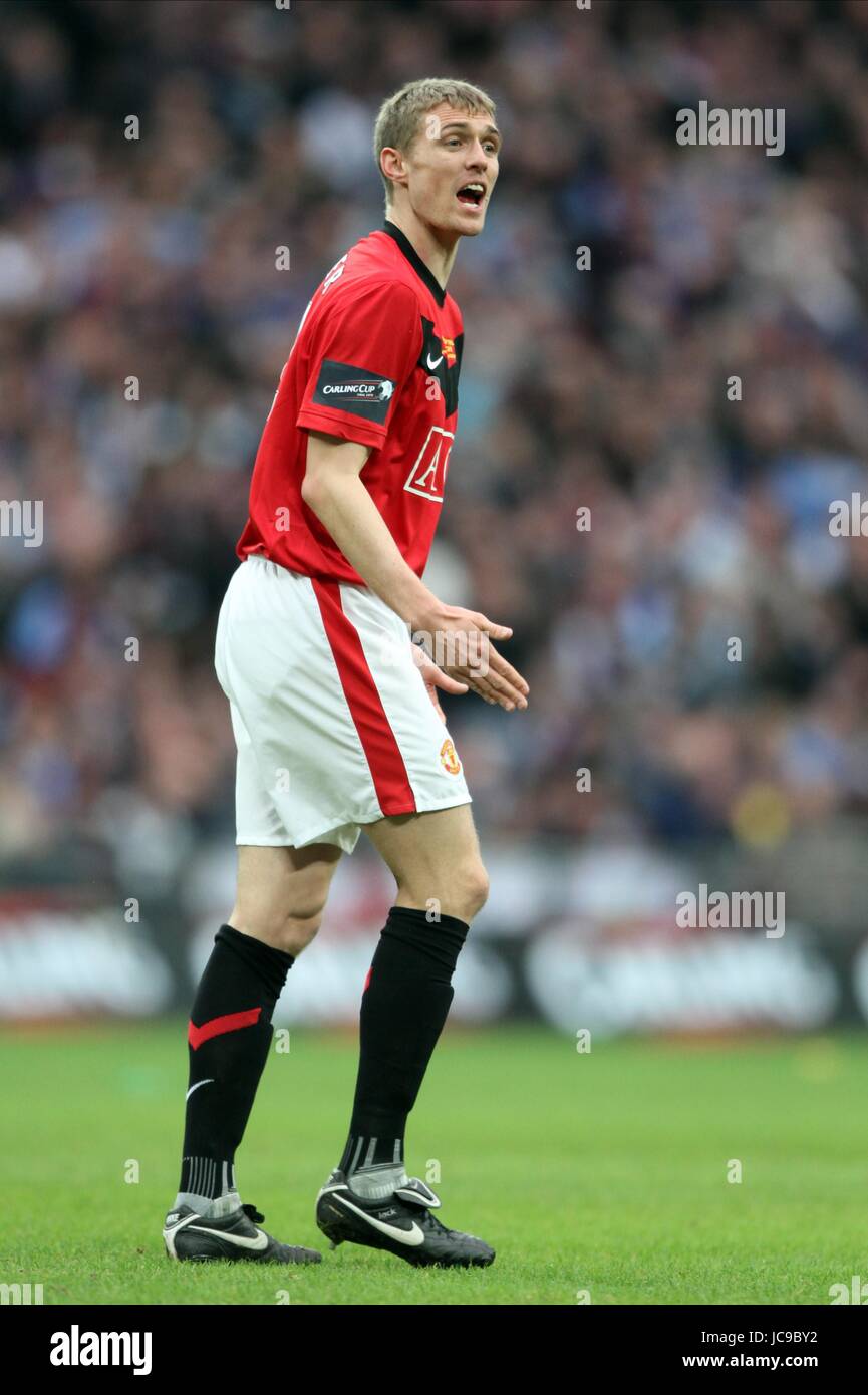 Darren fletcher manchester united 2010 hi-res stock photography and ...