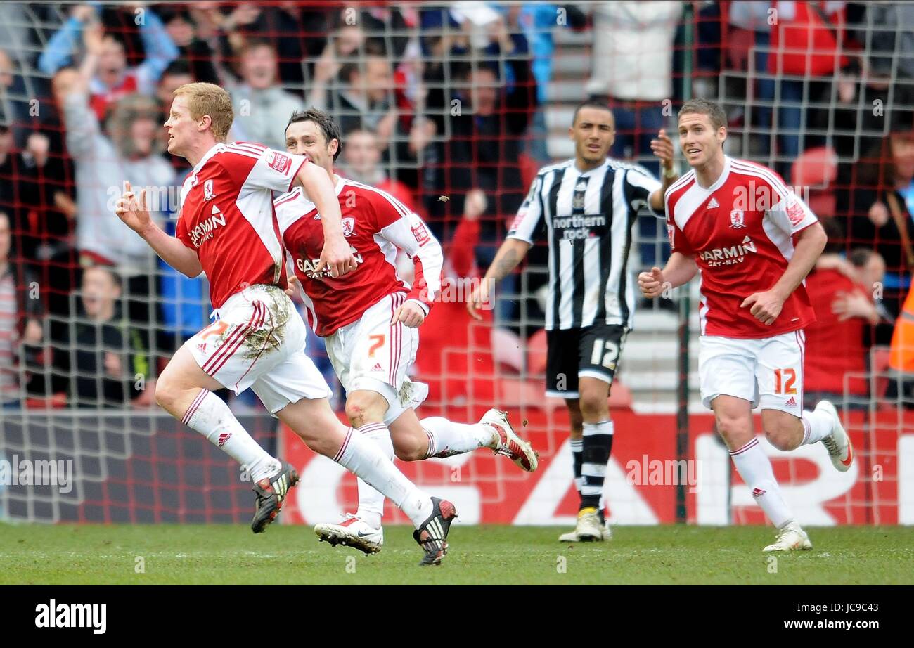 BARRY ROBSON CELEBRATES GOAL 1 MIDDLESBROUGH V NEWCASTLE UTD RIVERSIDE ...