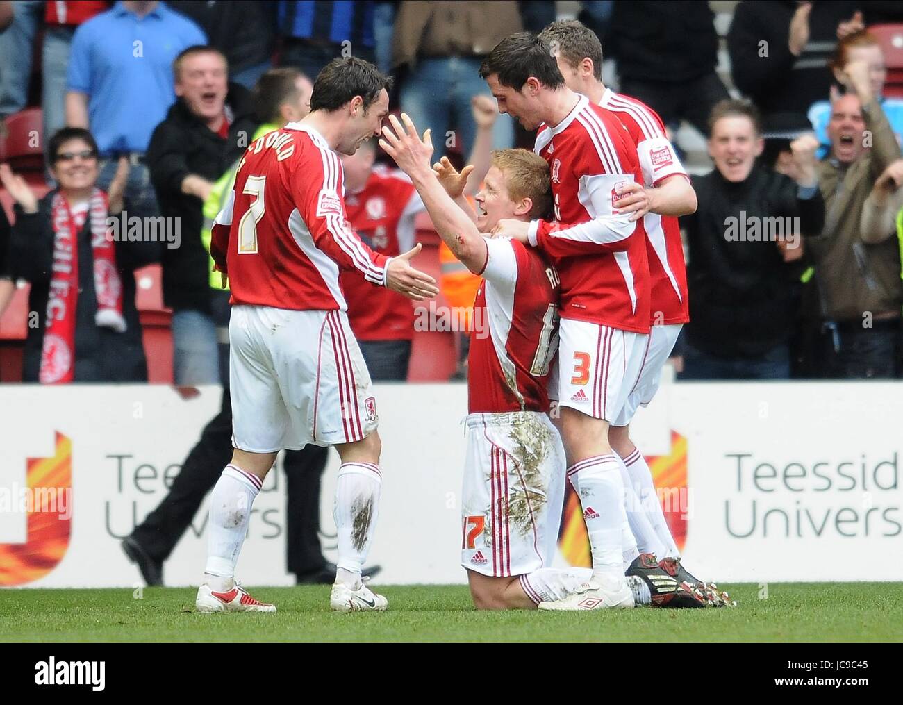 BARRY ROBSON CELEBRATES GOAL 1 MIDDLESBROUGH V NEWCASTLE UTD RIVERSIDE ...