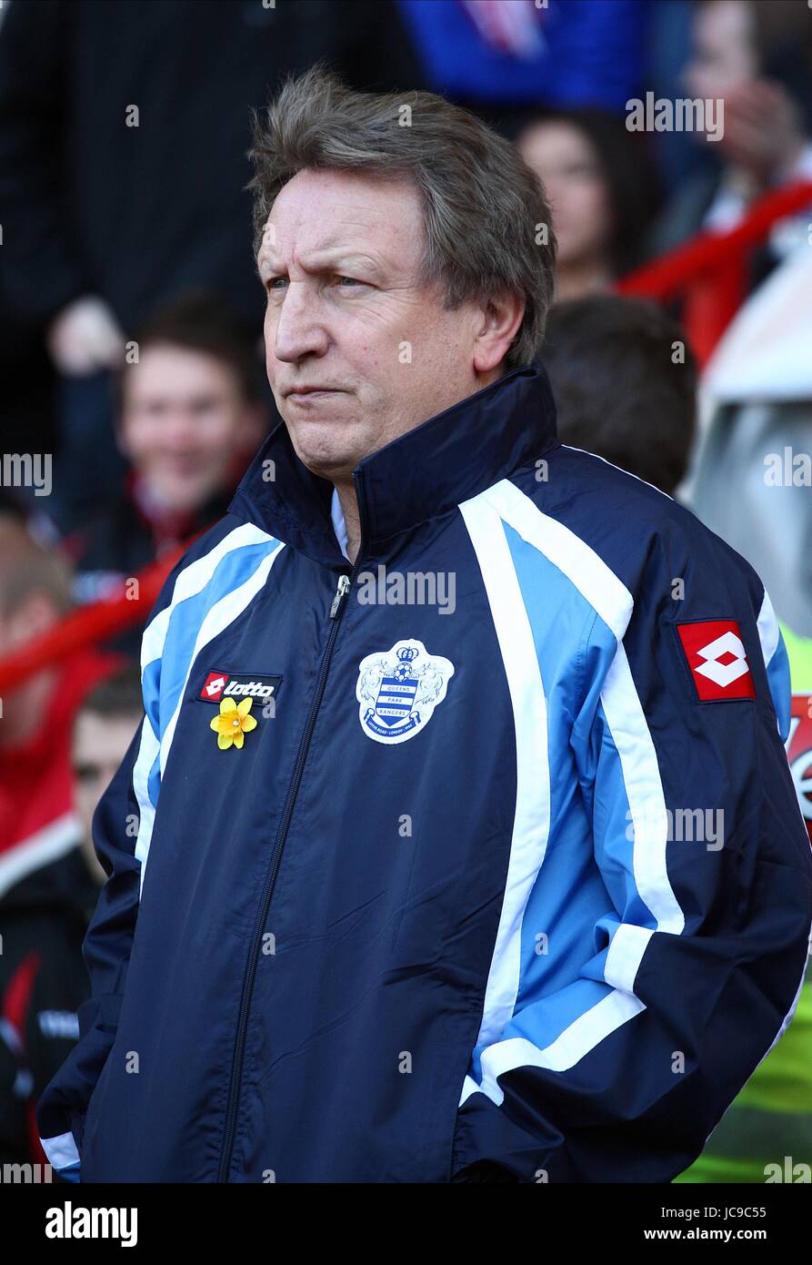 NEIL WARNOCK BACK AT BRAMALL L SHEFFIELD UTD V QPR BRAMALL LANE ...
