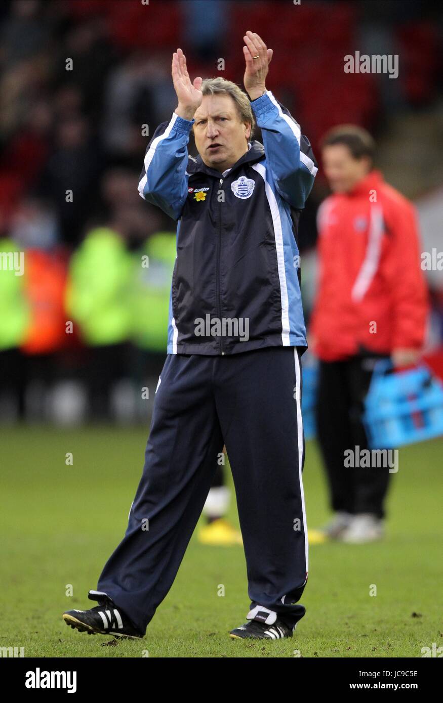 Qpr fans hi-res stock photography and images - Alamy