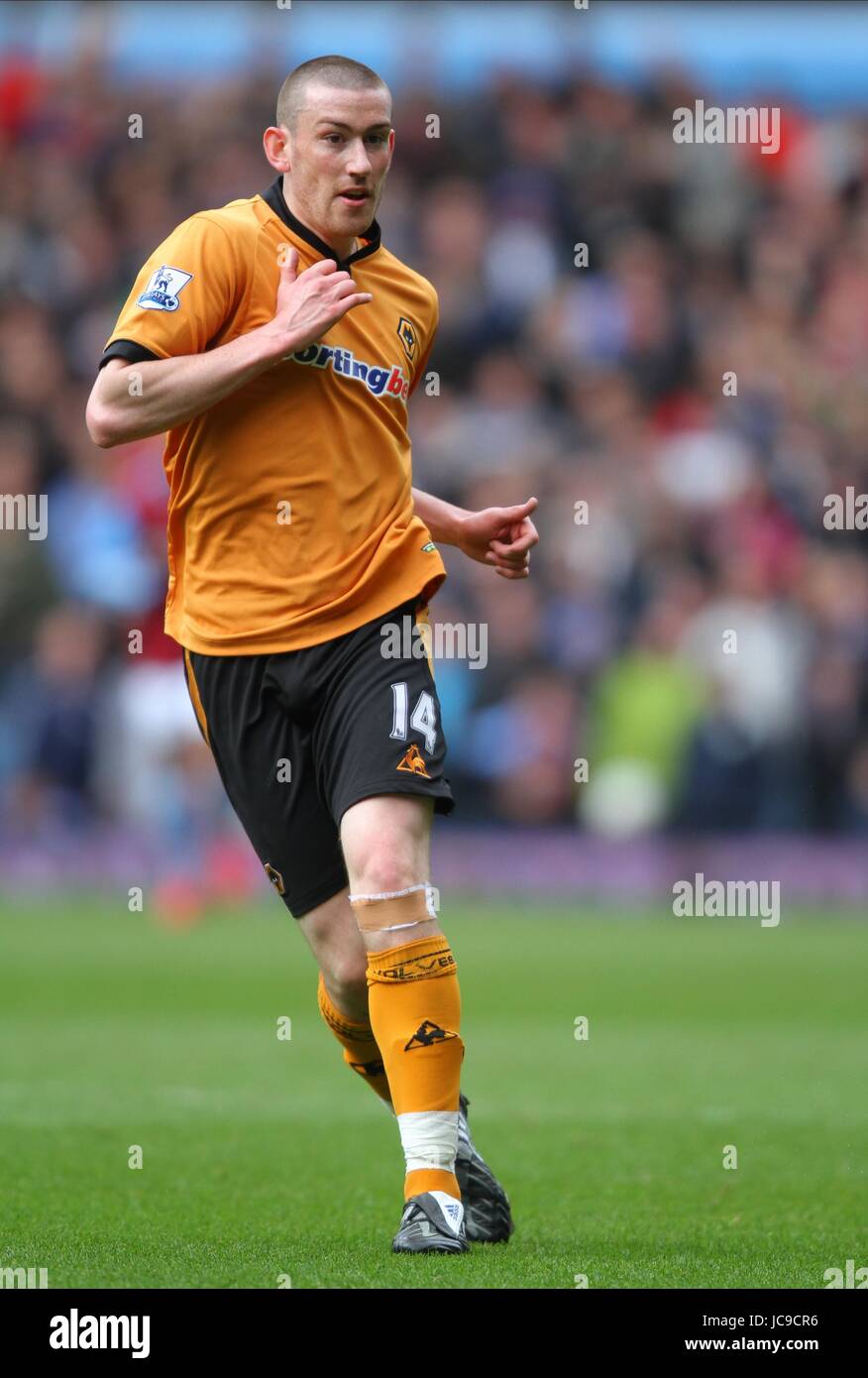 DAVID JONES WOLVERHAMPTON WANDERERS FC VILLA PARK BIRMINGHAM ENGLAND 20 ...