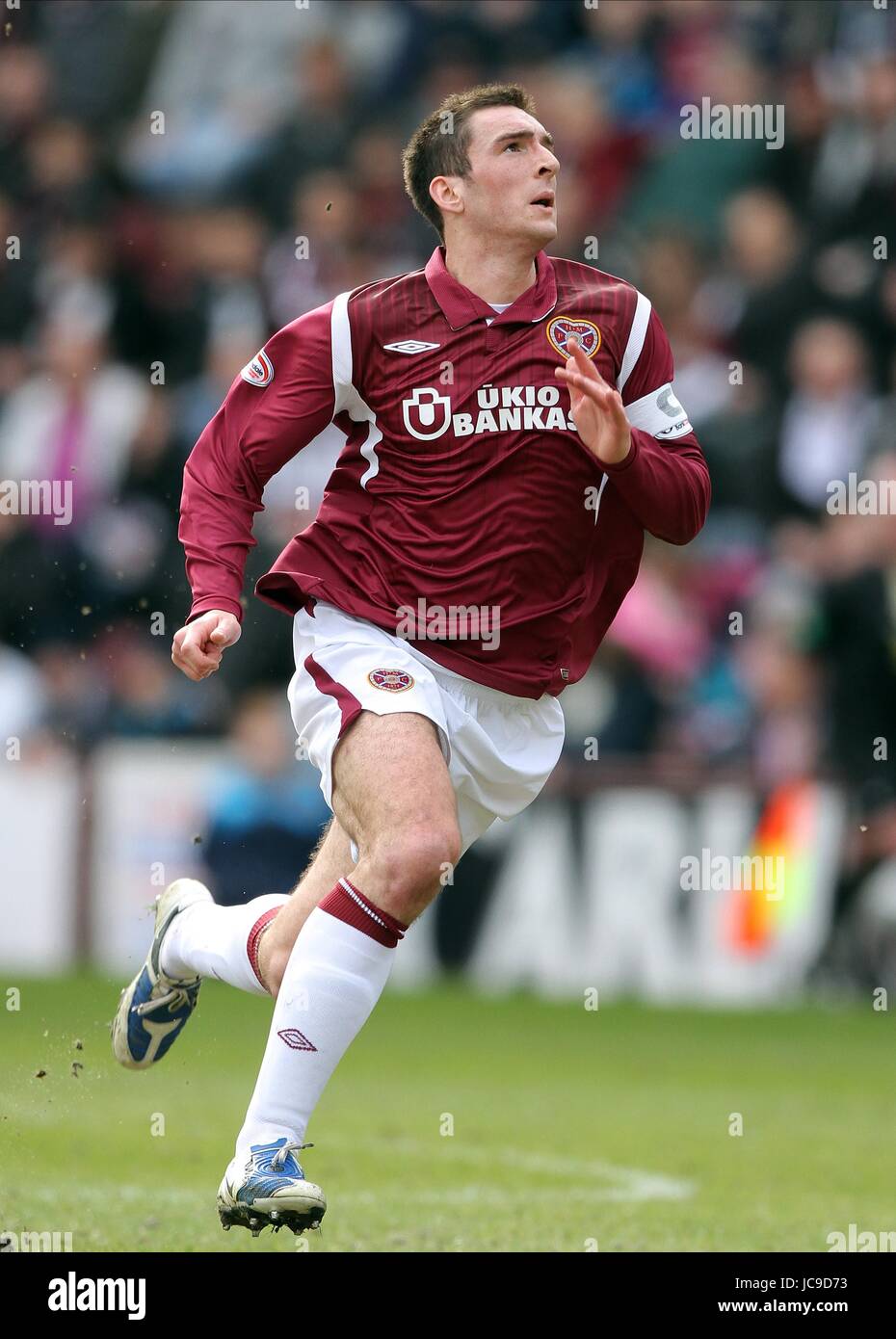 LEE WALLACE HEART OF MIDLOTHIAN FC TYNECASTLE EDINBURGH SCOTLAND 20 ...