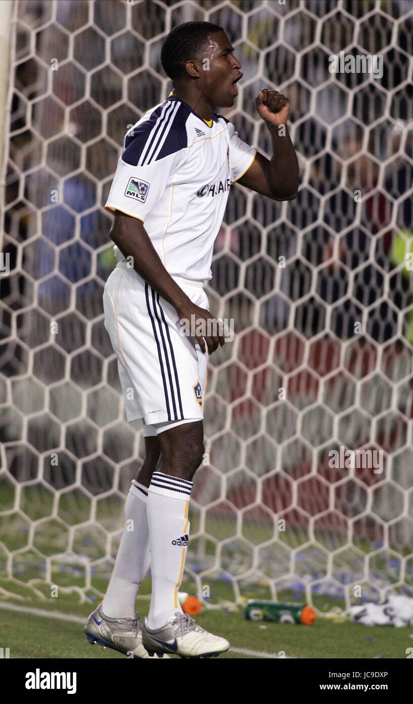 EDSON BUDDLE CELEBRATES GOAL LOS ANGELES GALAXY V CHIVAS US CARSON LOS ...