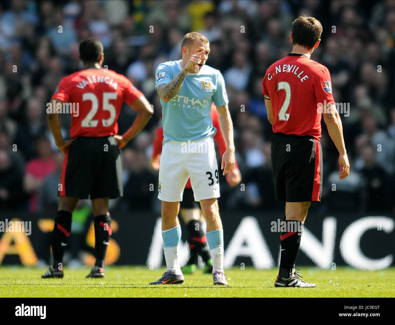 CRAIG BELLAMY & GARY NEVILLE MANCHESTER CITY V MANCHESTER U CITY OF ...