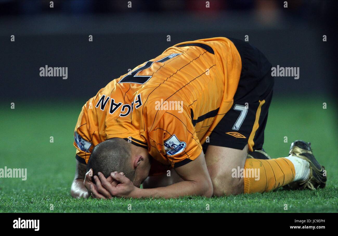 CRAIG FAGAN HULL CITY FC HULL CITY FC KC STADIUM HULL ENGLAND 21 April ...