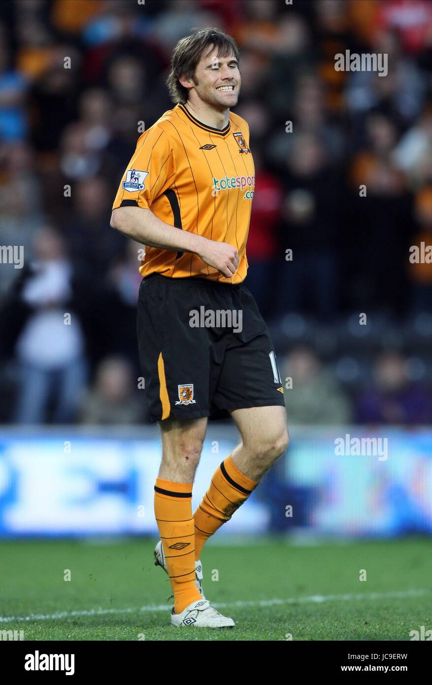 KEVIN KILBANE HULL CITY FC HULL CITY FC KC STADIUM HULL ENGLAND 21 ...