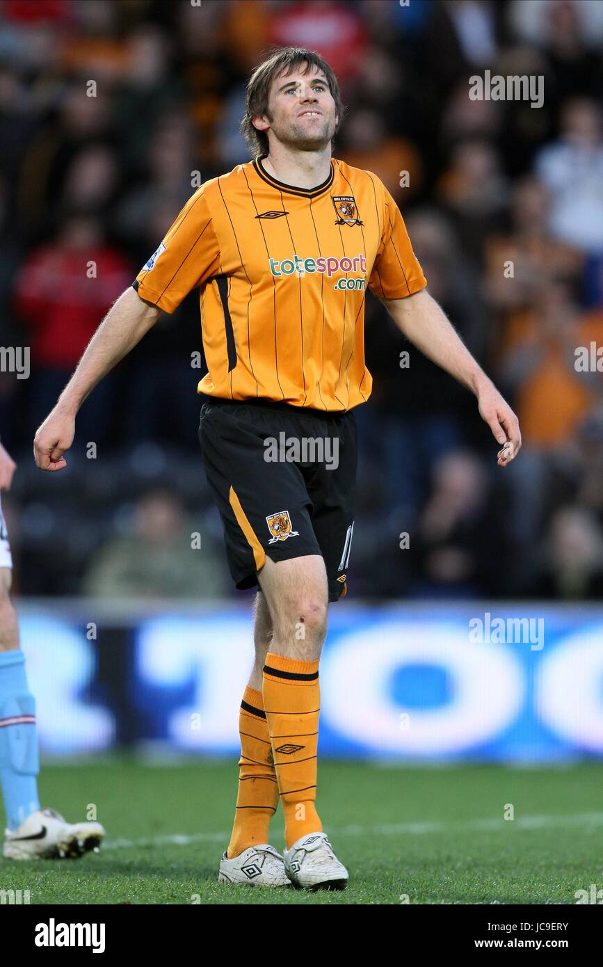KEVIN KILBANE HULL CITY FC HULL CITY FC KC STADIUM HULL ENGLAND 21 ...