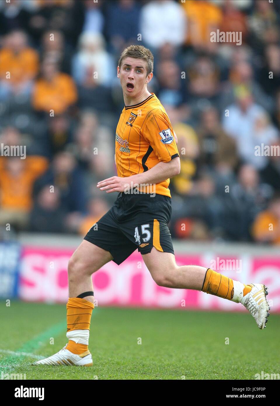 TOM CAIRNEY HULL CITY FC HULL CITY FC KC STADIUM HULL ENGLAND 24 April ...