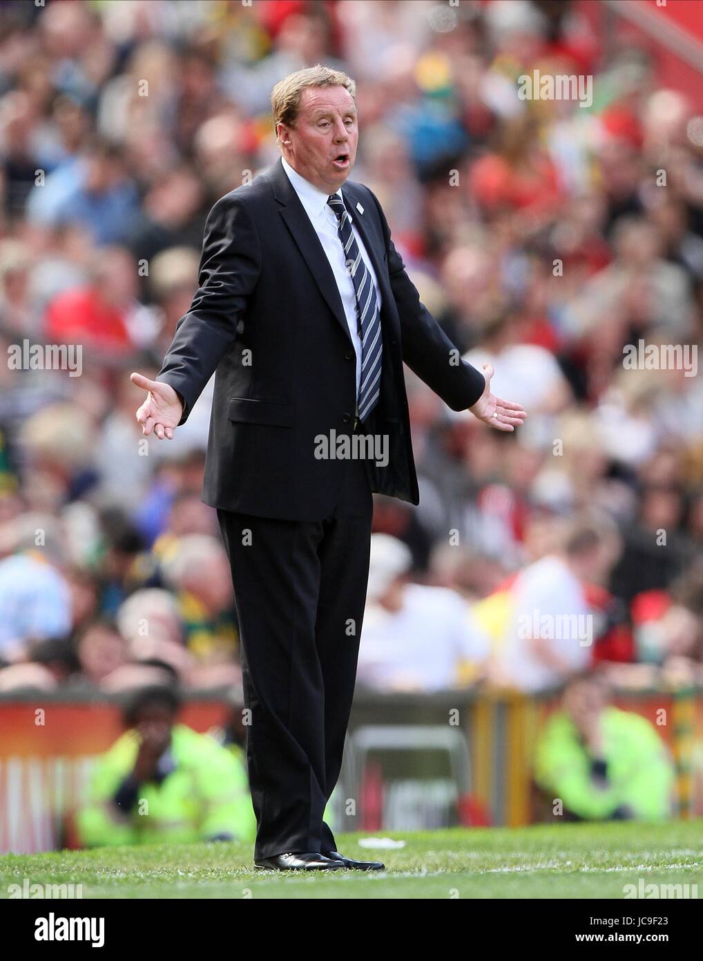 HARRY REDKNAPP TOTTENHAM HOTSPUR FC MANAGER TOTTENHAM HOTSPUR FC ...