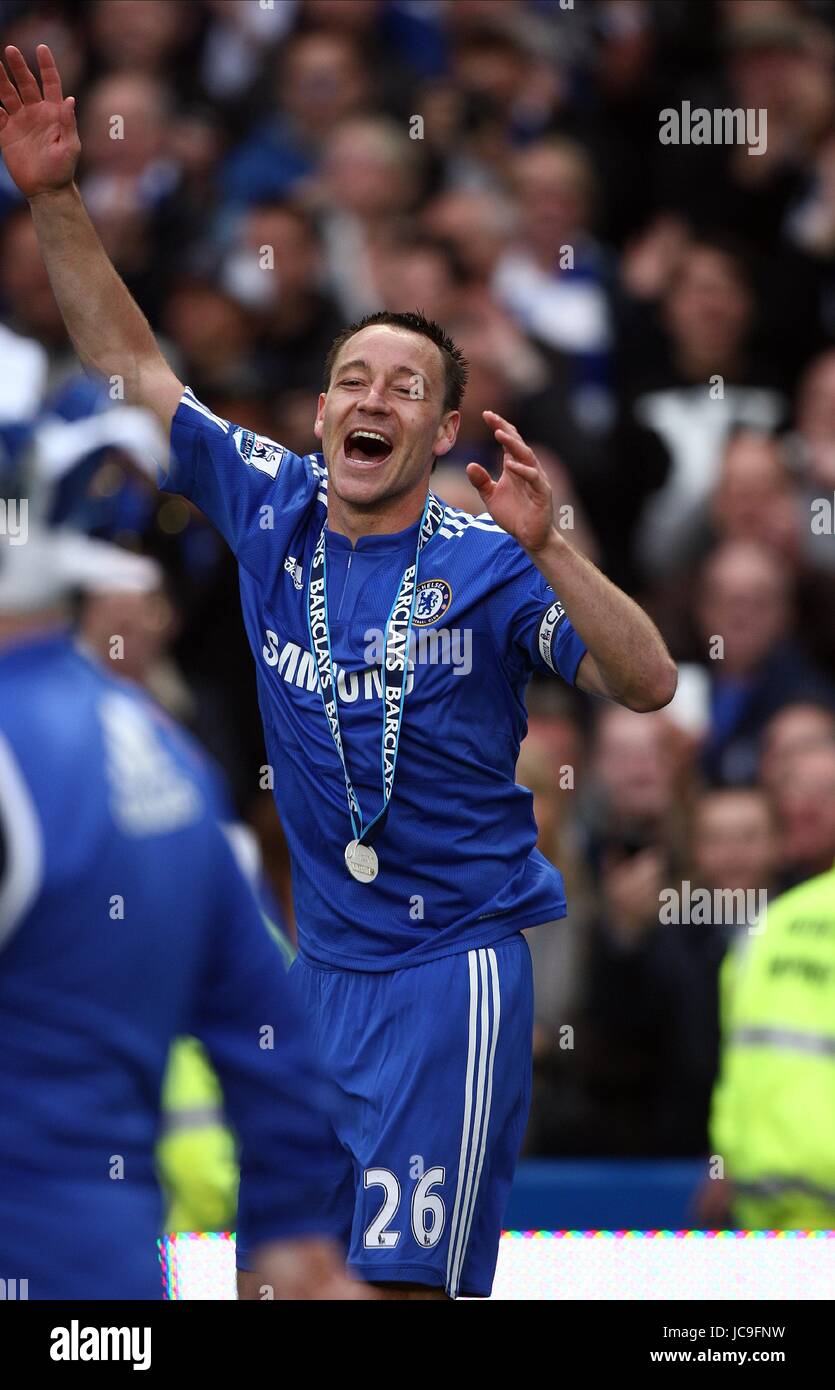 JOHN TERRY CELEBRATES CHELSEA V WIGAN STAMFORD BRIDGE LONDON ENGLAND 09 ...