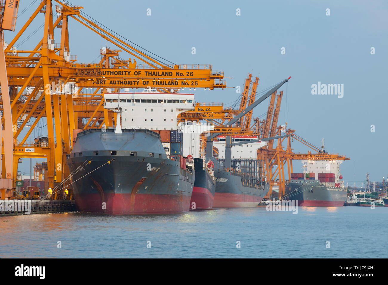 BANGKOK THAILAND - JUNE 27,2013 : large ship loading container box at ...