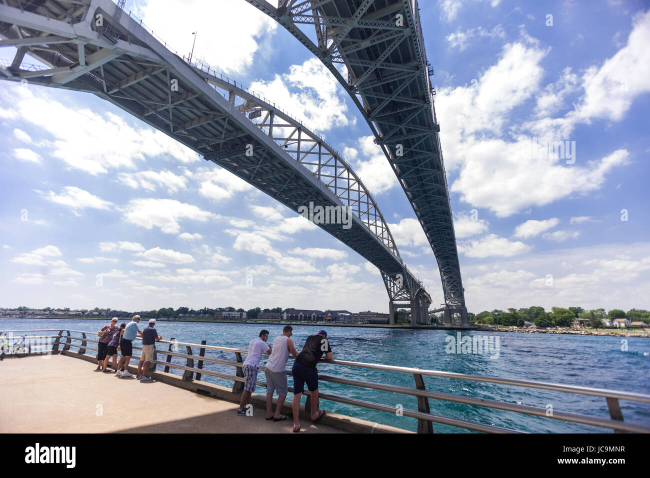 Blue water bridge hi-res stock photography and images - Alamy