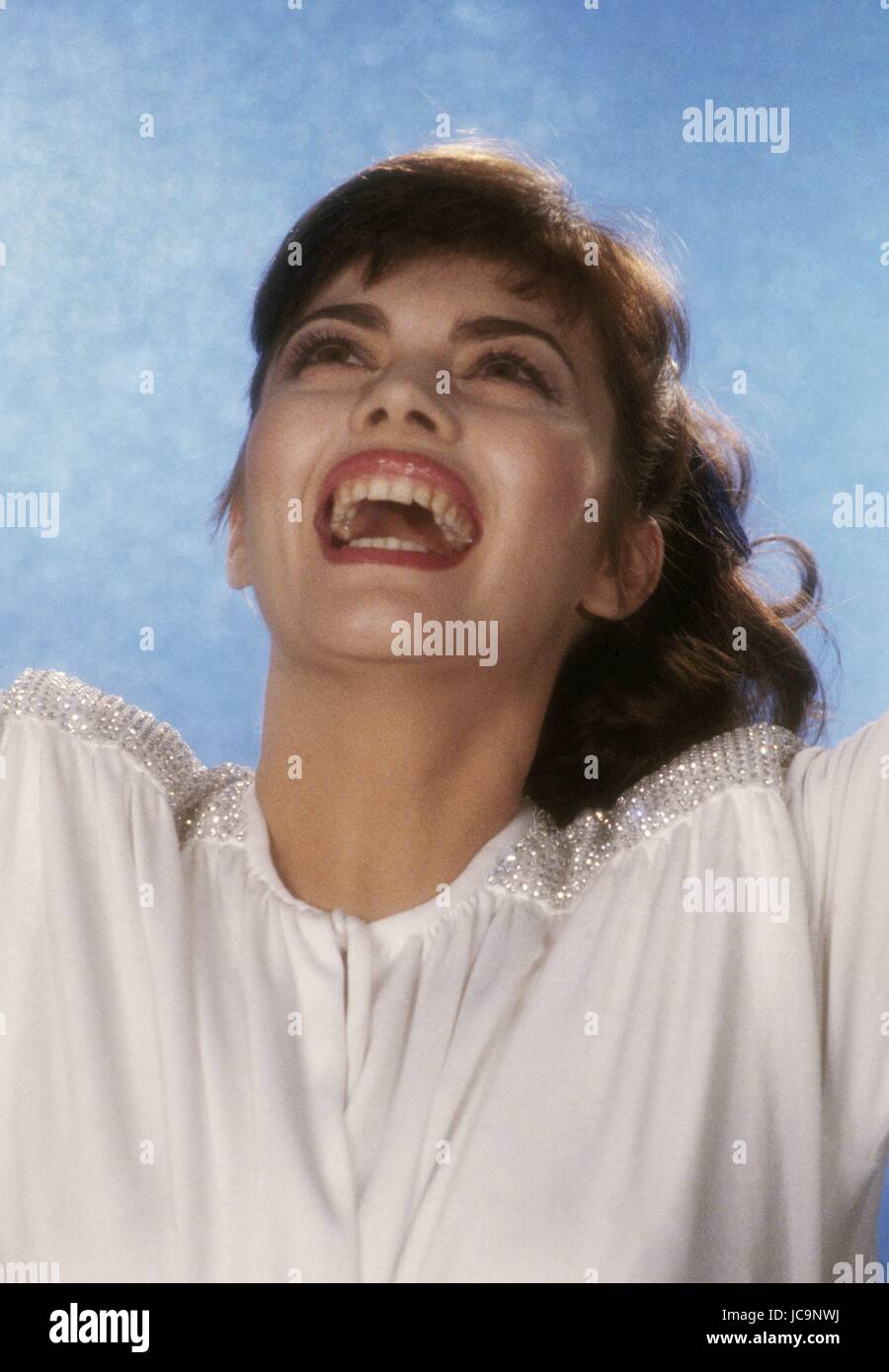 Mireille mathieu hi-res stock photography and images - Alamy