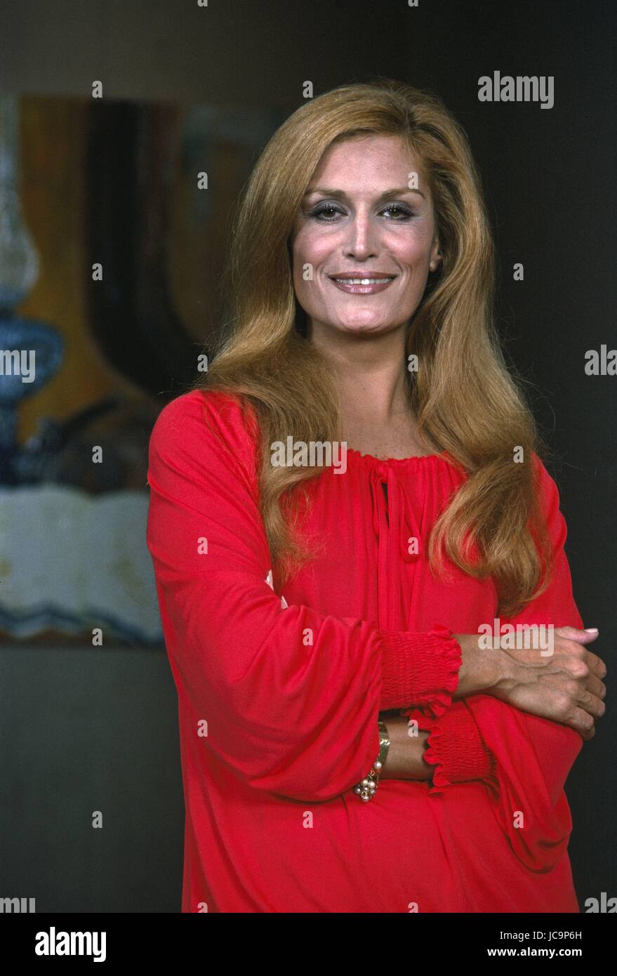French singer Dalida posing in her house located 11bis rue d'Orchampt ...