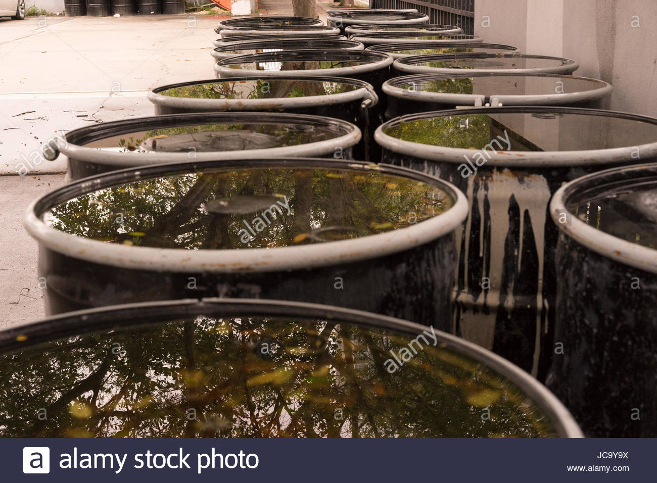 Empty Oil Drum Stock Photos & Empty Oil Drum Stock Images - Alamy