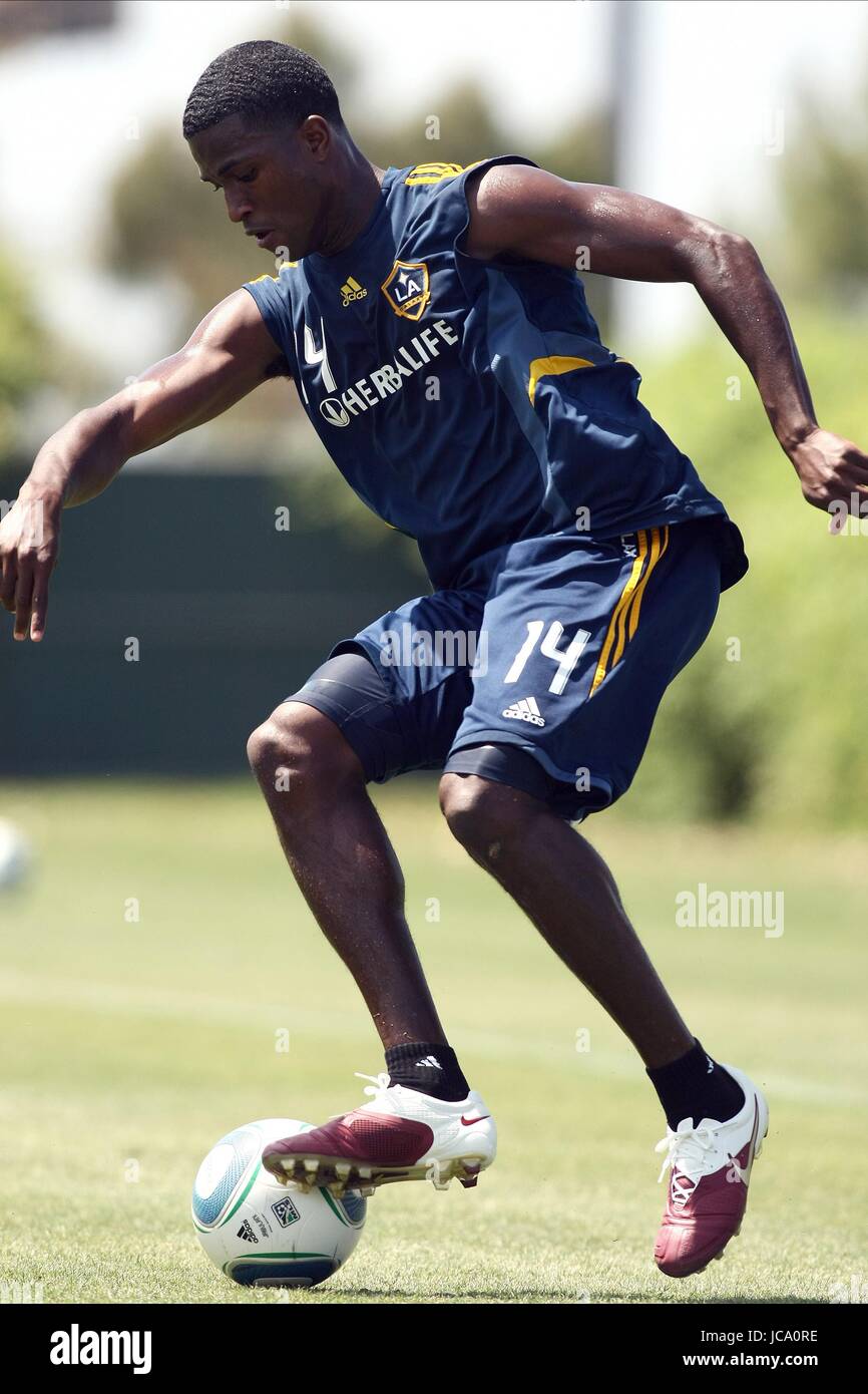 EDSON BUDDLE LA GALAXY & USA CARSON LOS ANGELES CA 13 May 2010 Stock ...