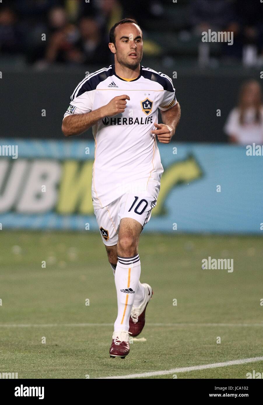 Landon donovan la galaxy celebrates hi-res stock photography and images ...
