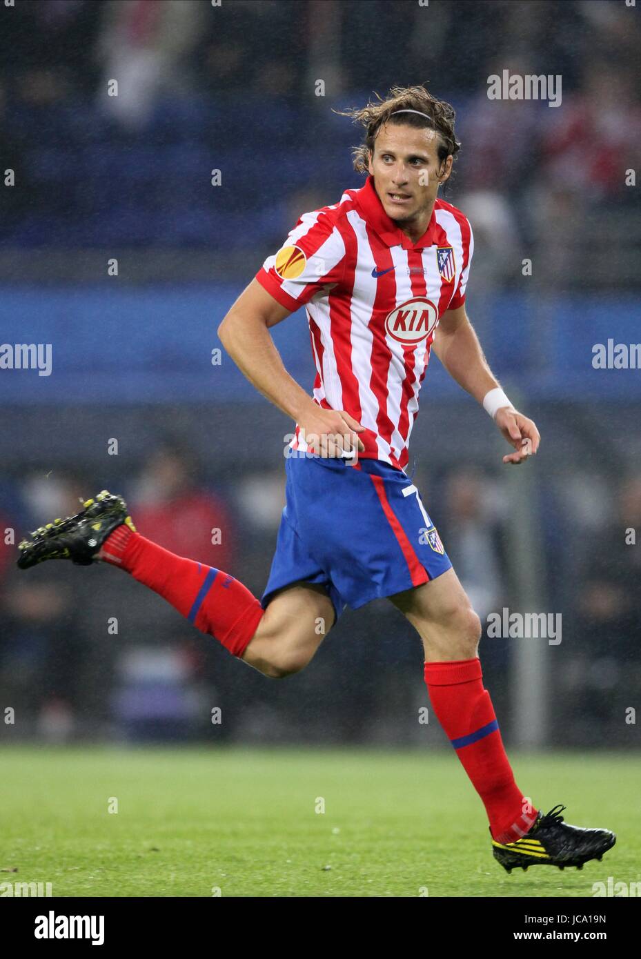Diego forlan atletico madrid hi-res stock photography and images - Alamy