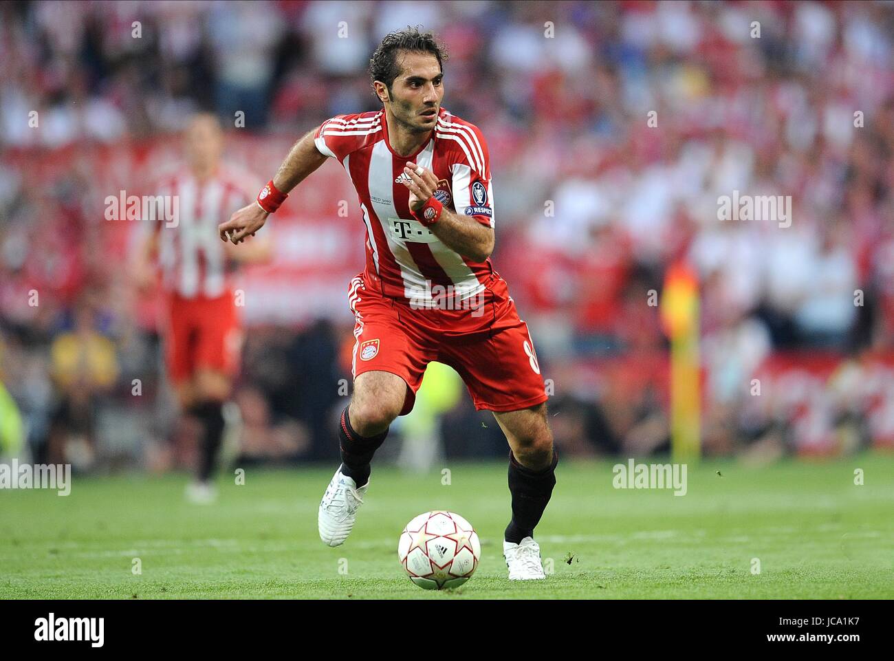 Santiago bernabeu hamit altintop hi-res stock photography and images ...