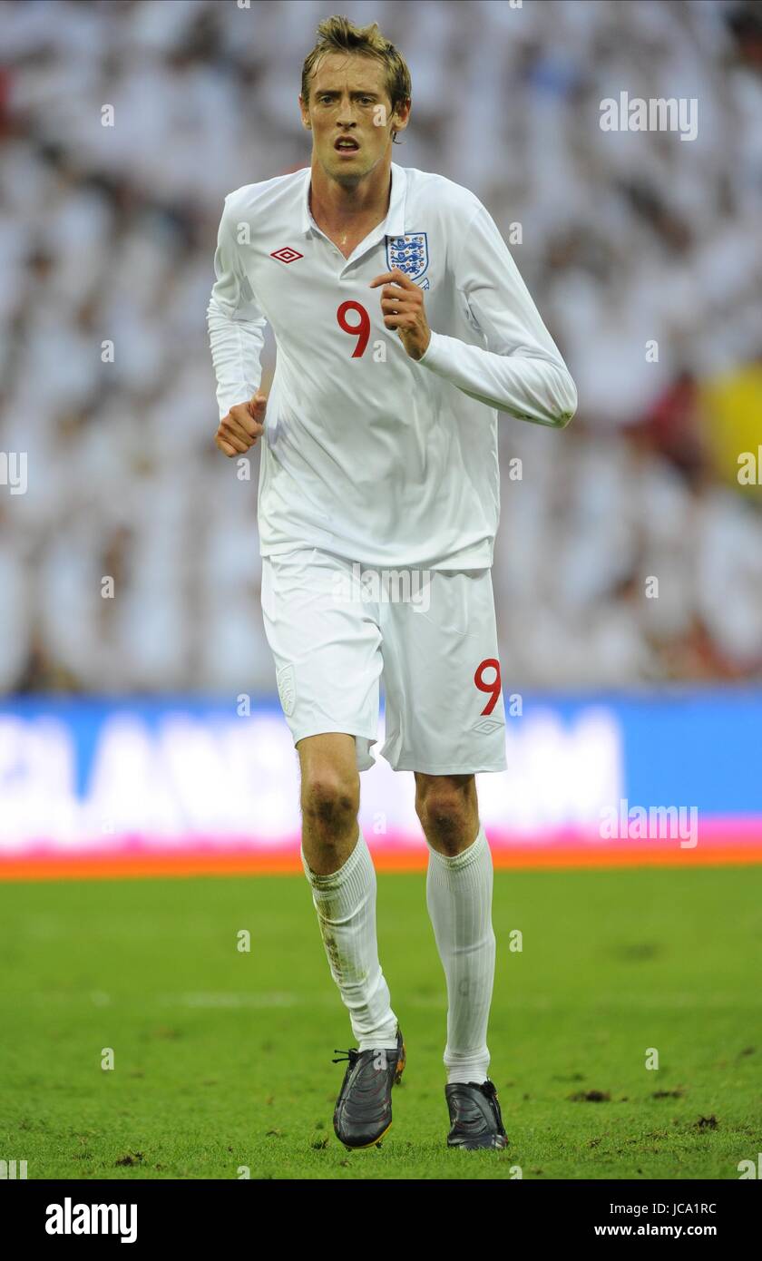 PETER CROUCH ENGLAND WEMBLEY STADIUM LONDON ENGLAND 24 May 2010 Stock ...
