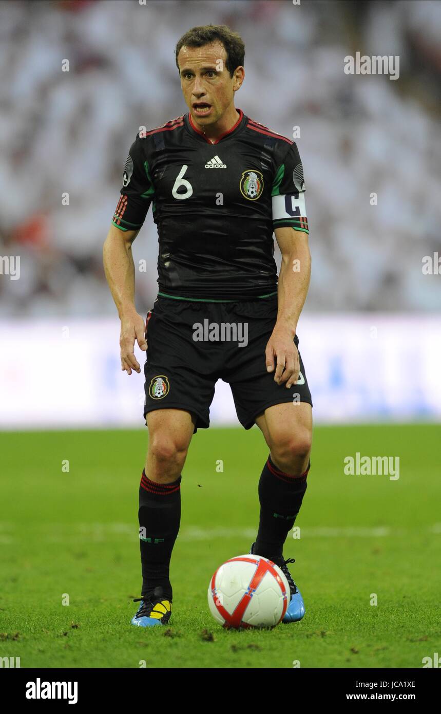 GERARDO TORRADO MEXICO WEMBLEY STADIUM LONDON ENGLAND 24 May 2010 Stock ...