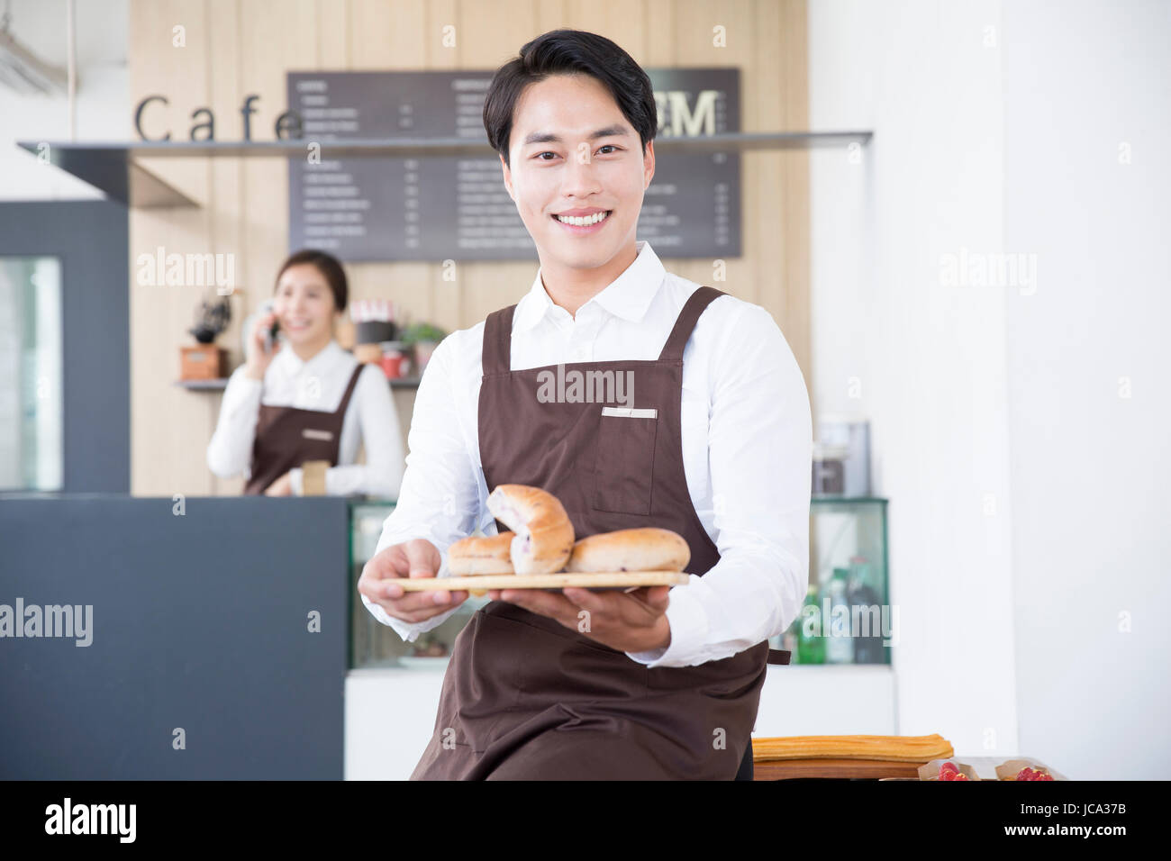 Cafe workers hi-res stock photography and images - Alamy