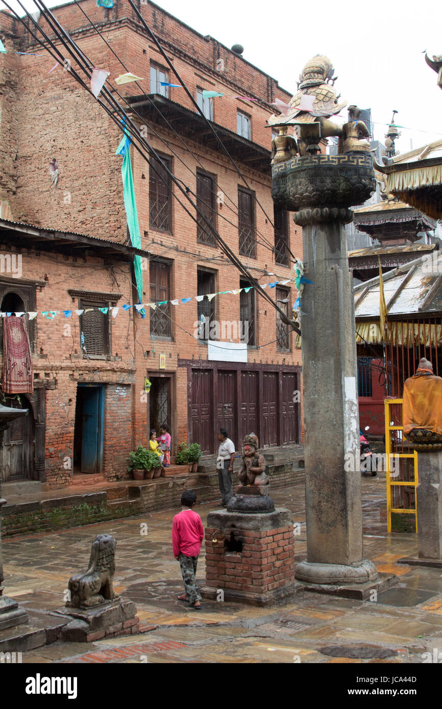 Newari architecture hi-res stock photography and images - Alamy