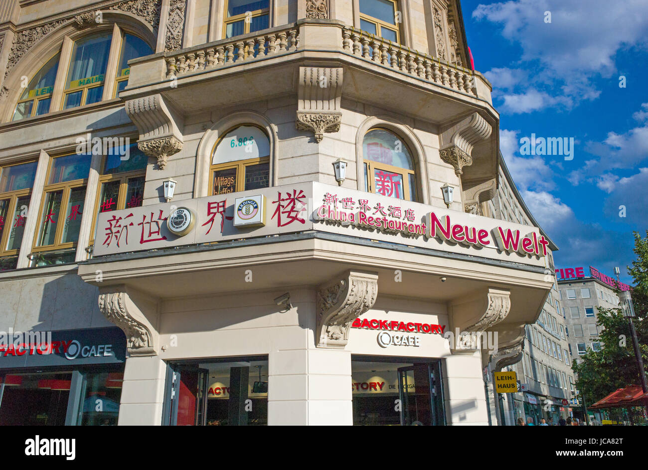 Neue Welt [New world] Chinese restaurant above Backfactory café ...