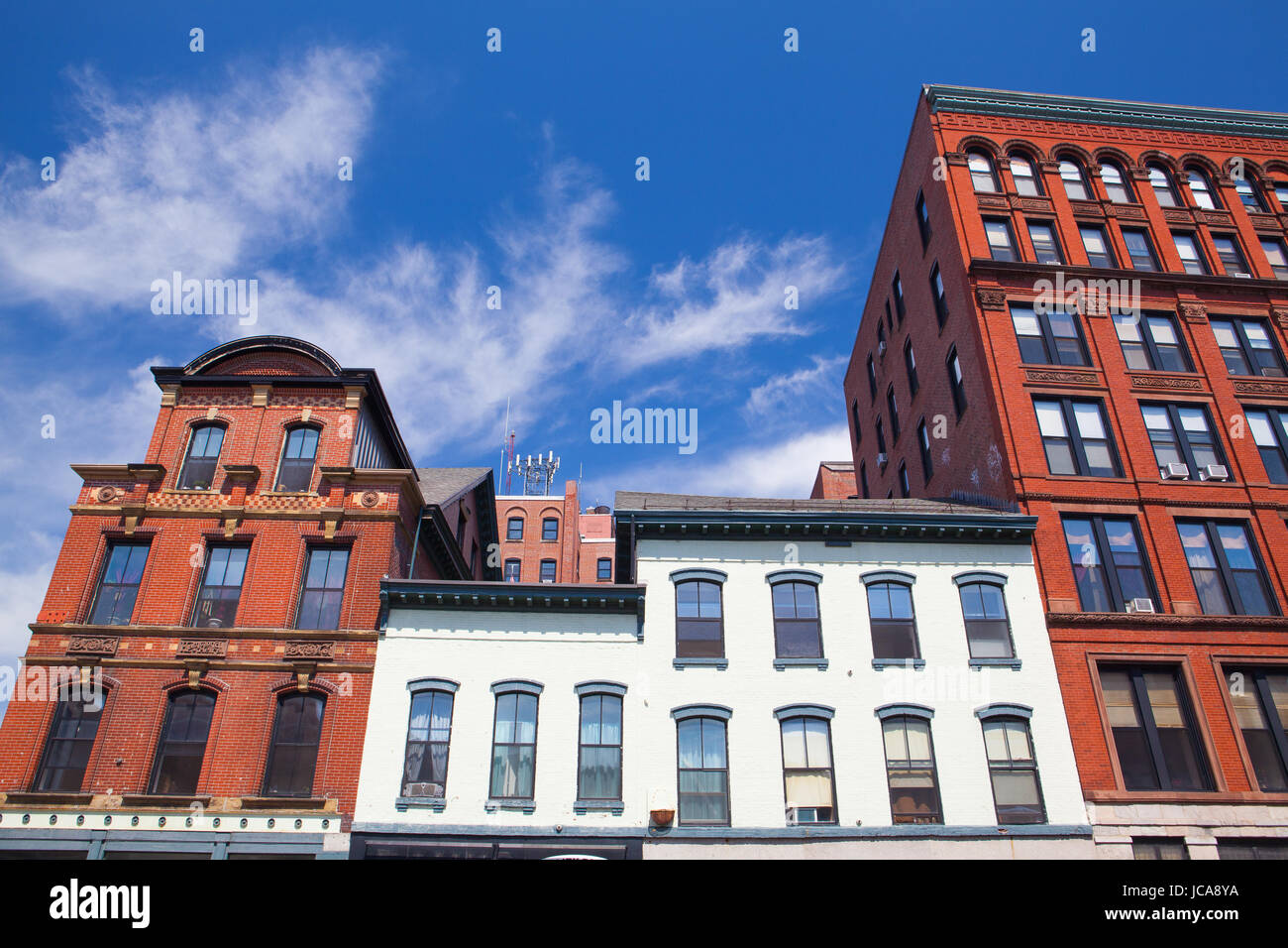 Portland time and temperature building hi-res stock photography and ...