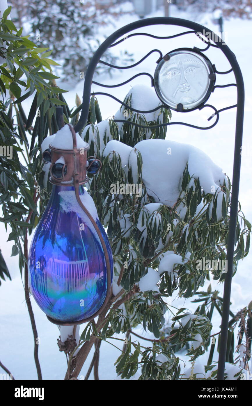 Snow bulb hi-res stock photography and images - Alamy