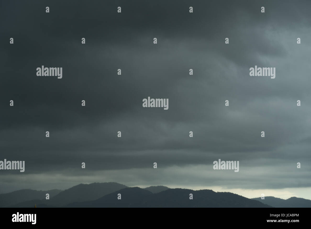 Dark climate hi-res stock photography and images - Alamy