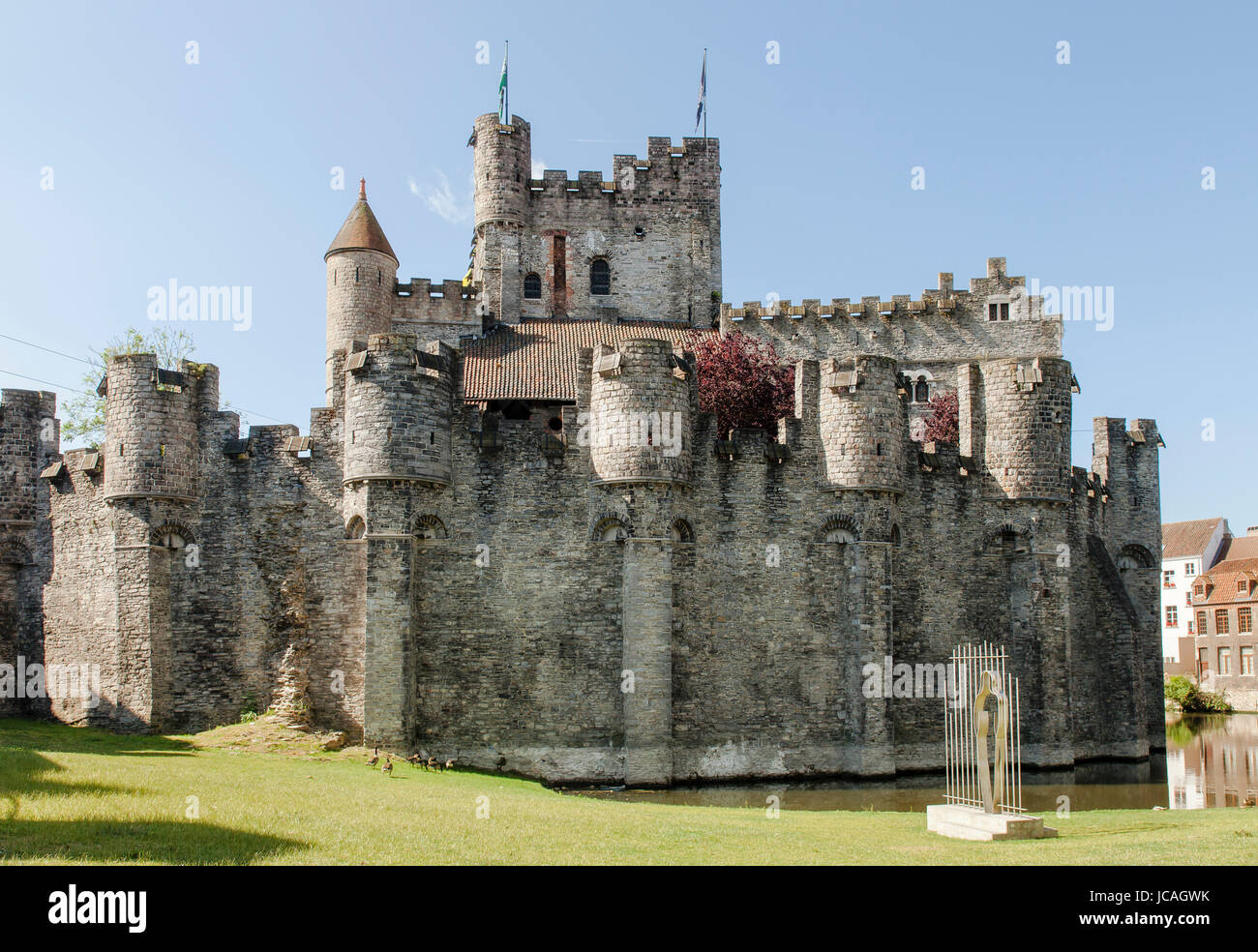 Het gravensteen castle gent hi-res stock photography and images - Alamy