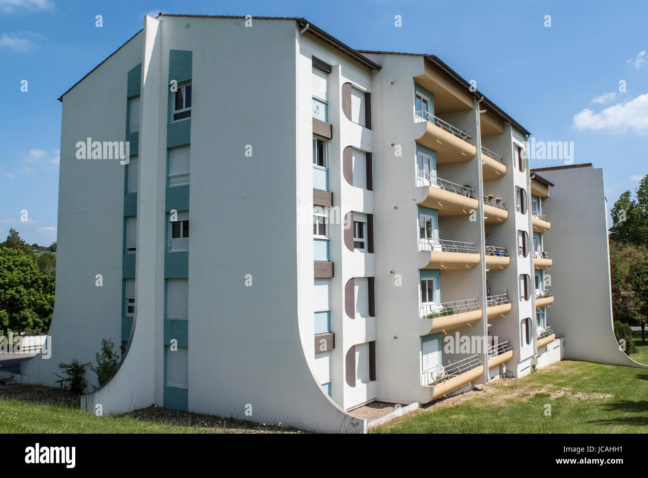 1980'S ARCHITECTURE HOUSING COMPLEX IN FRANCE - FLAT BUILDING FROM THE ...