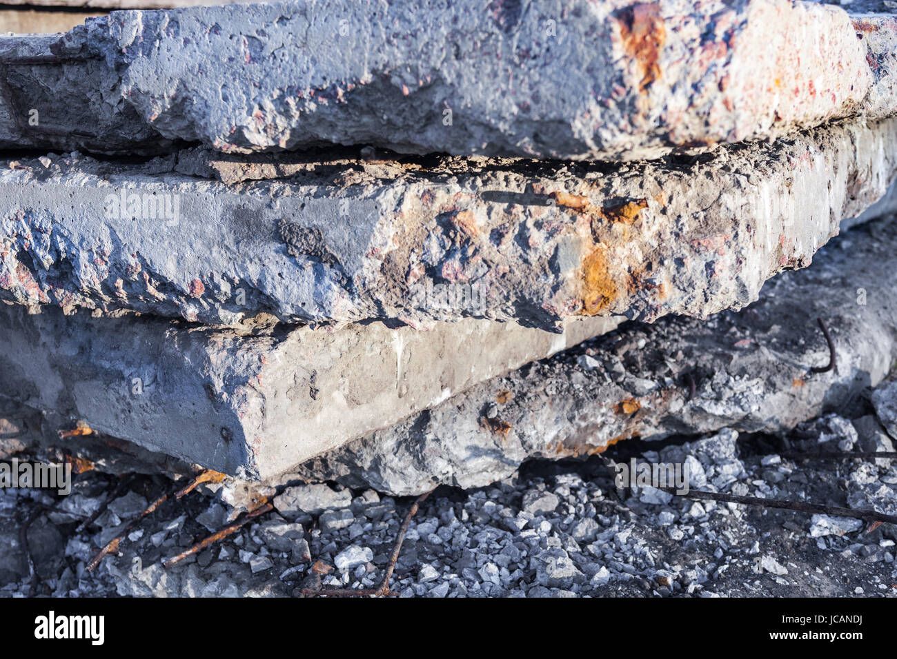 Heap of old and damaged concrete blocks Stock Photo - Alamy