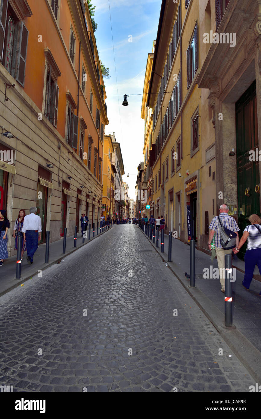 Narrow street in rome pedestrians hi-res stock photography and images ...