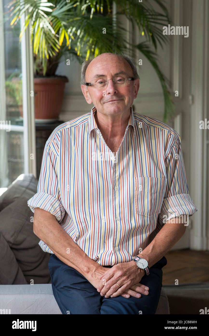 Portrait of Dominique Wolton at his place 14/09/2016 Â©Hannah ASSOULINE ...