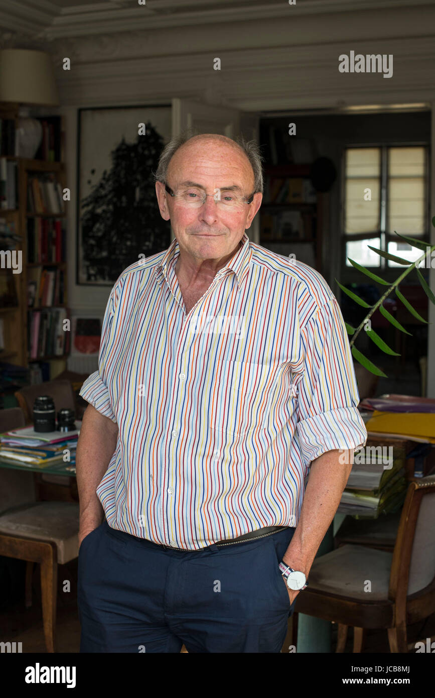 Portrait of Dominique Wolton at his place 14/09/2016 Â©Hannah ASSOULINE ...