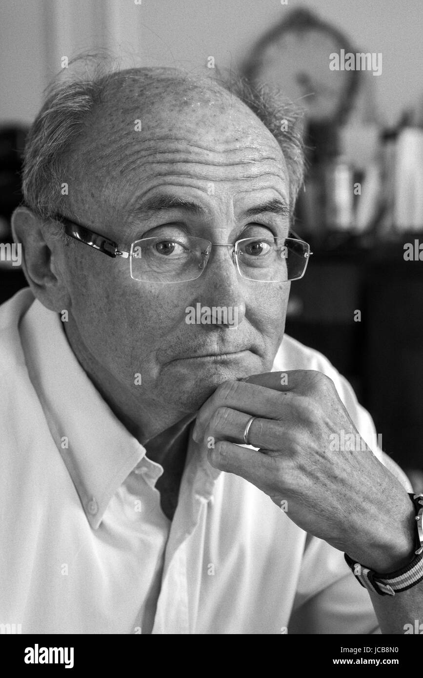 Portrait of Dominique Wolton at his place 14/09/2016 Â©Hannah ASSOULINE ...