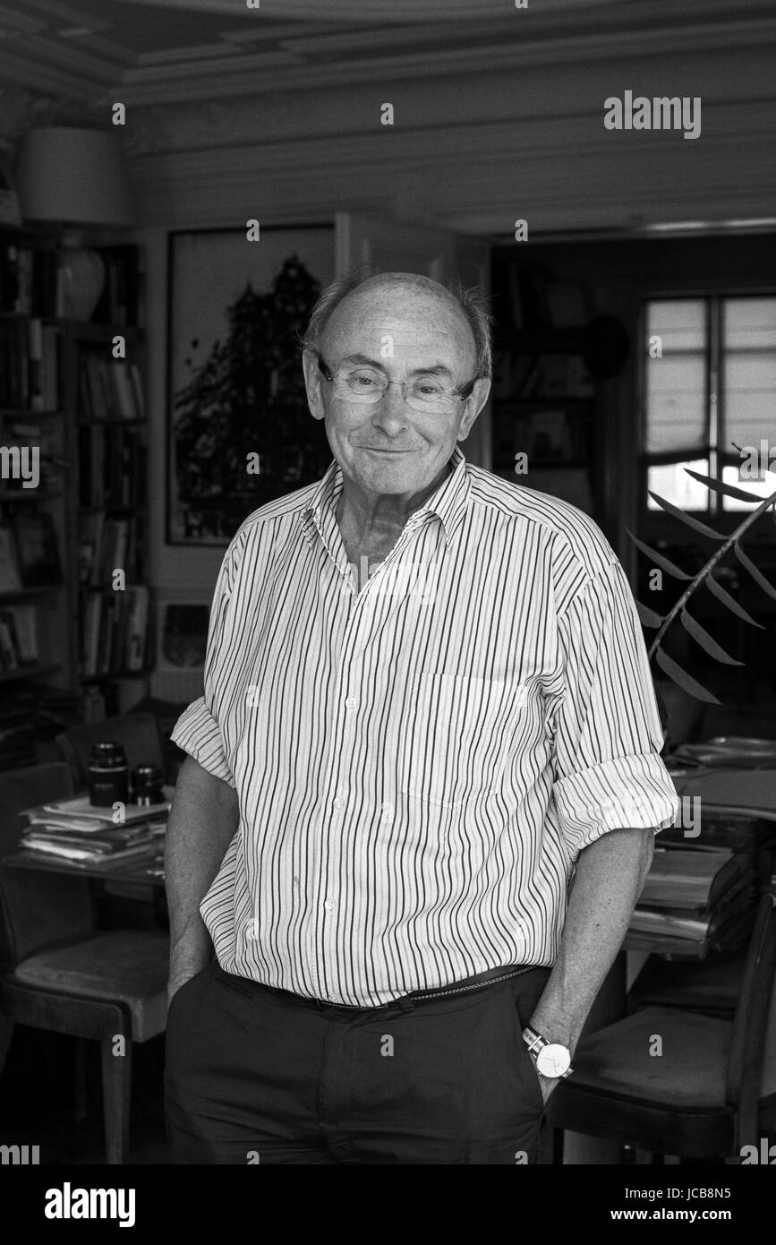 Portrait of Dominique Wolton at his place 14/09/2016 Â©Hannah ASSOULINE ...