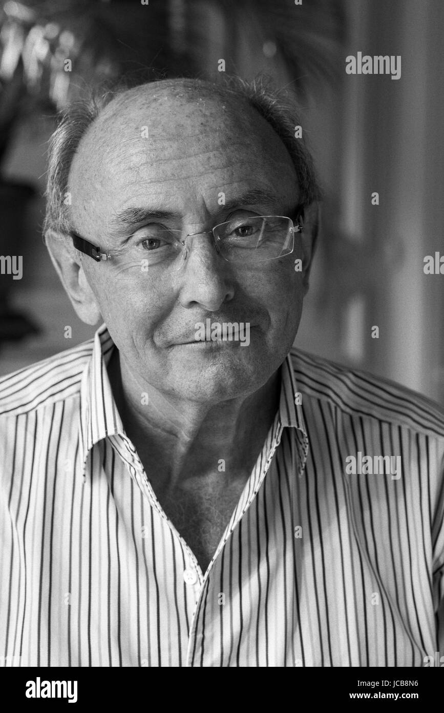 Portrait of Dominique Wolton at his place 14/09/2016 Â©Hannah ASSOULINE ...