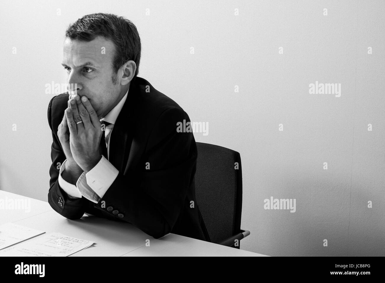 Portrait of Emmanuel Macron (politician) in his office (Montparnasse ...