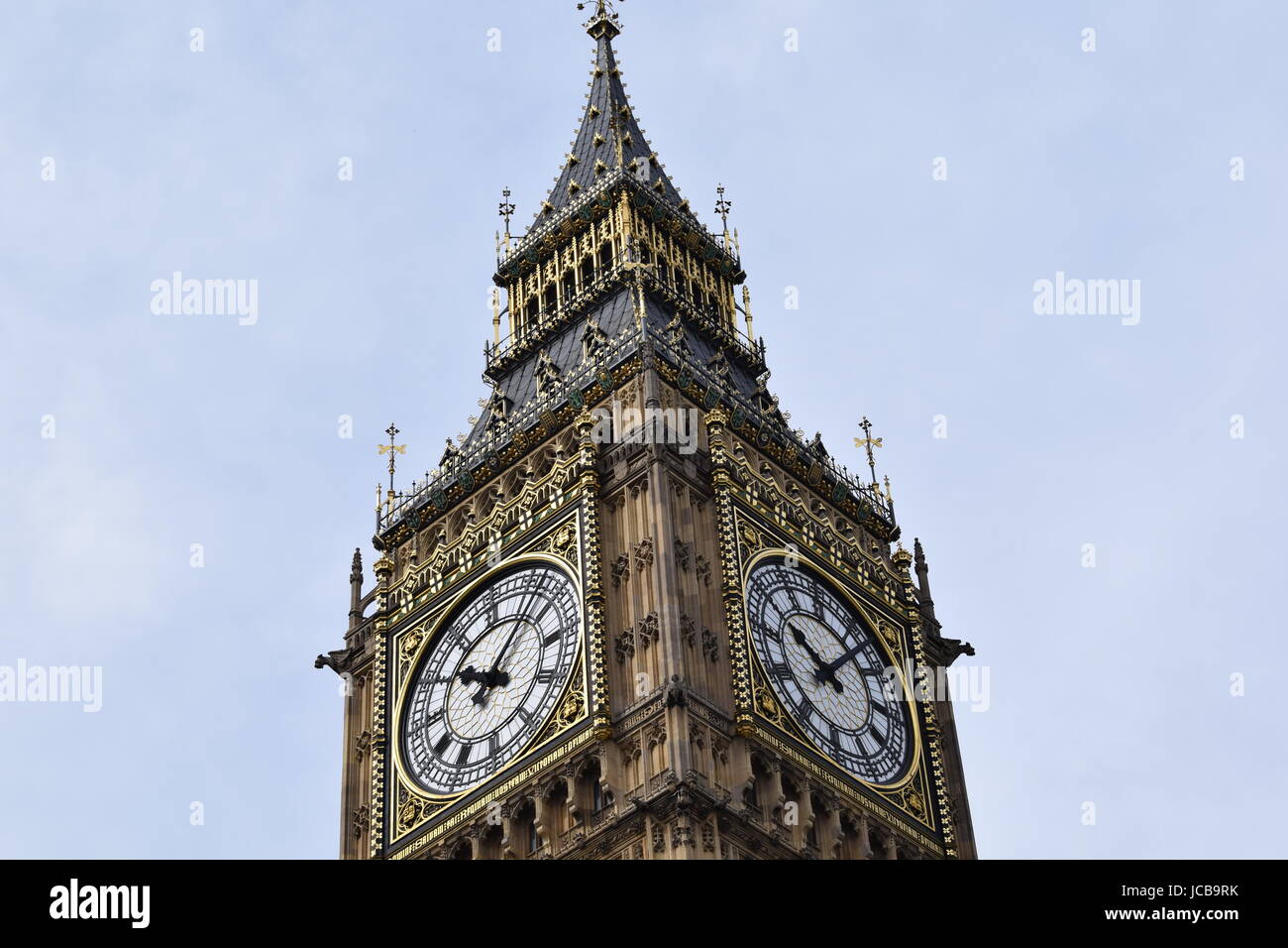 Jewel House and Westminster 2016 Stock Photo - Alamy