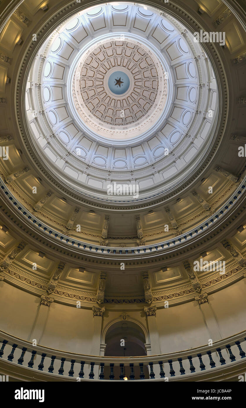 Texas state capitol building circle hi-res stock photography and images ...
