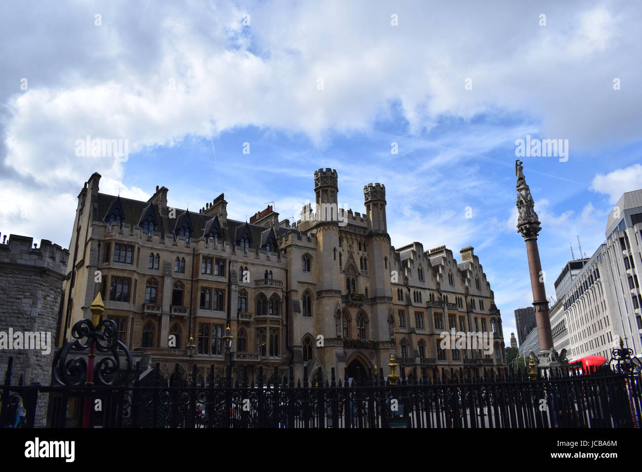 Royal mail post bus hi-res stock photography and images - Alamy