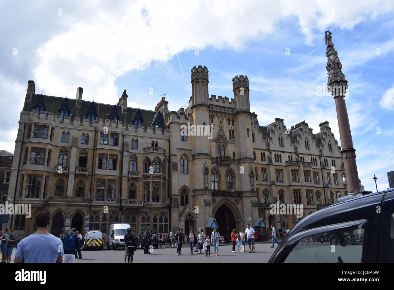 Jewel House and Westminster 2016 Stock Photo - Alamy