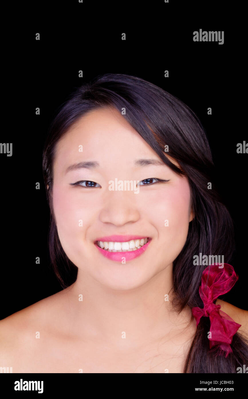 Young Asian American Woman Smiling Portrait Attractive Stock Photo - Alamy Young Asian American Woman Smiling Portrait Attractive Stock Photo - Alamy