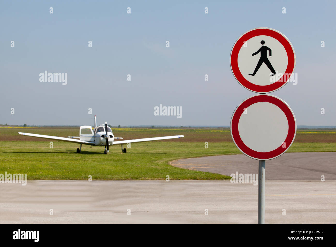 Pilot education hi-res stock photography and images - Alamy