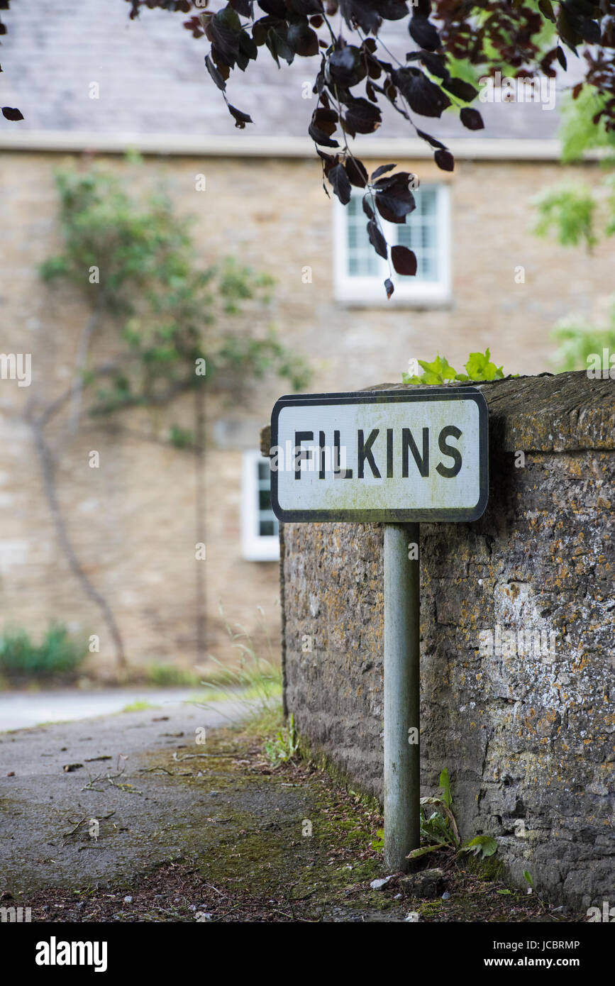Filkins hi-res stock photography and images - Alamy