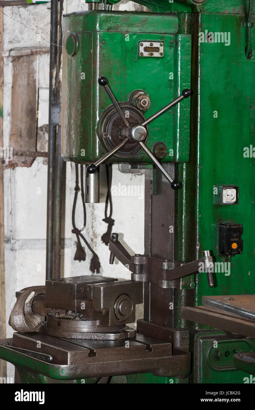 Clamping mechanisms hi-res stock photography and images - Alamy